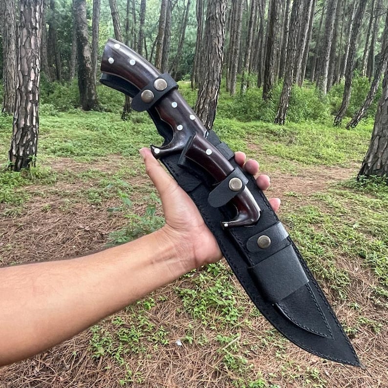 11 Inch Hand Forged Custom Seax knife | Full Tang Khukuri Using blade ...